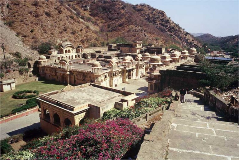 Galta Ji in Jaipur, Rajasthan - Tour To India